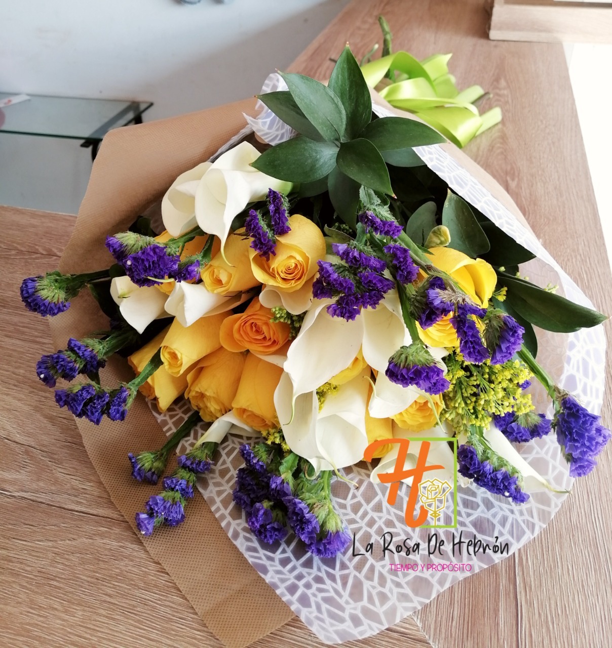 Ramillete De Flores Tropical